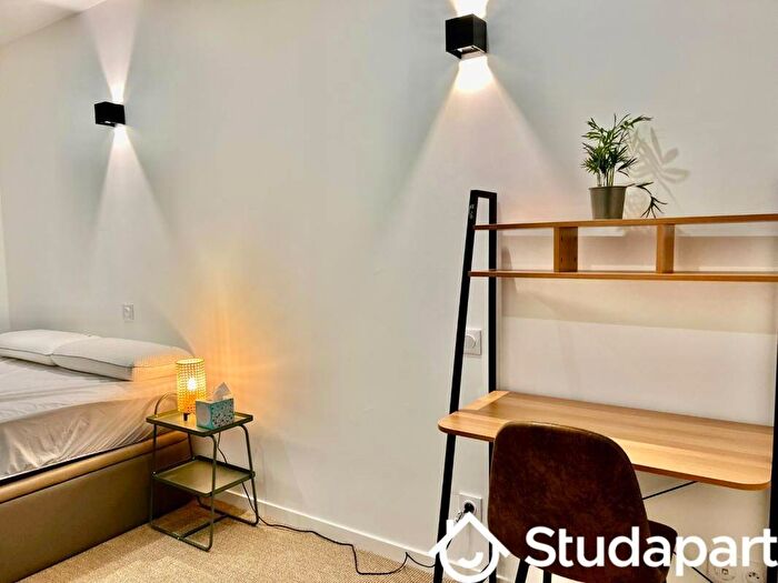 Appartement 1 pièce à Bas Montreuil-République, à louer
