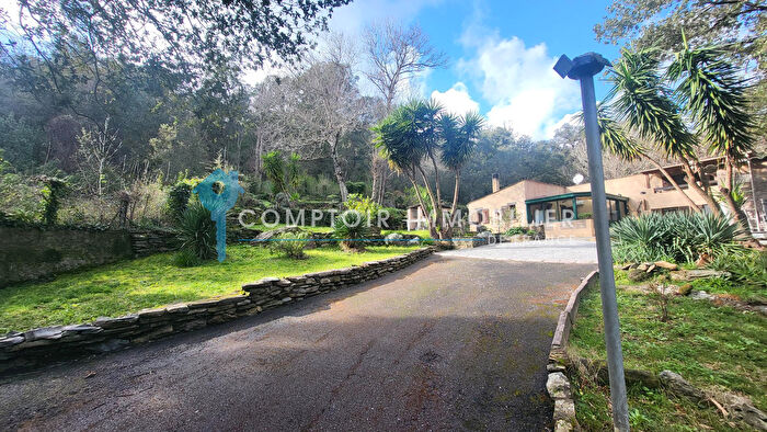 Maison à vendre - Meria - 5 pièces - 3 chambres