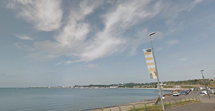 Maison à vendre - Le Relecq-Kerhuon - 7 pièces - 5 chambres