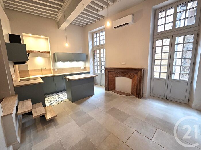 Appartement à louer - Albi, Centre-ville - 2 pièces - 1 chambre