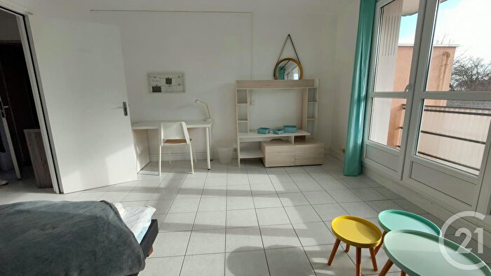 Appartement à louer - Nevers, Banlay - 1 pièce