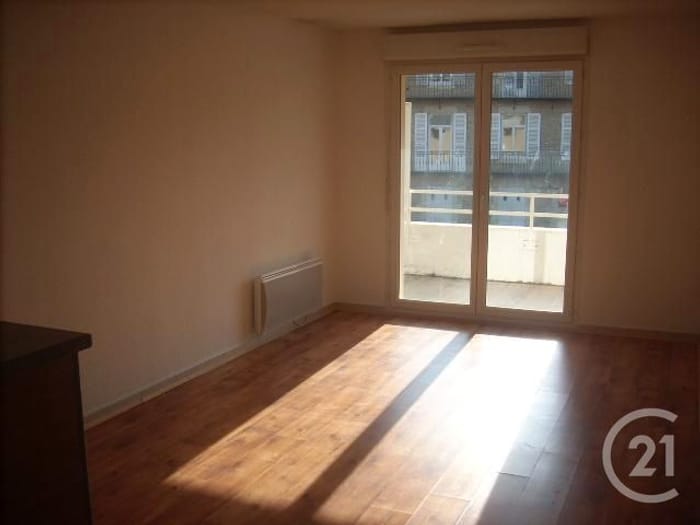 Lons-le-Saunier, Gare, Préfecture, Salines - Appartement 3 pièces à louer