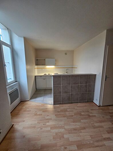 Appartement 1 pièce à Romans-sur-Isère, Centre-ville, à louer