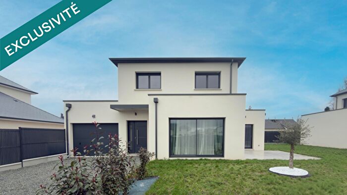 Maison à vendre - Neuville-sur-Sarthe - 5 pièces - 4 chambres