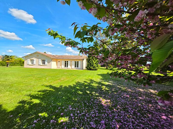 Maison à vendre - Castets-en-Dorthe - 4 pièces - 3 chambres
