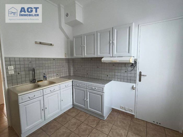 Centre Ville, Beauvais : Appartement 3 pièces à louer