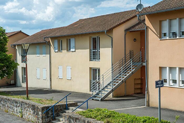 Appartement à louer - Saint-Just-le-Martel - 3 pièces