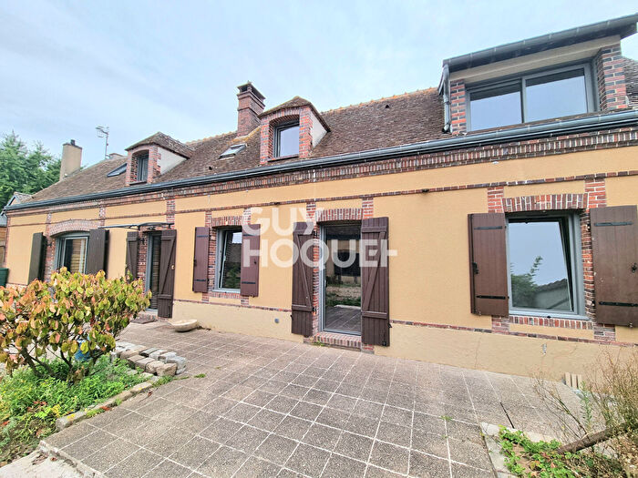Maison 5 pièces à Charpont, à louer