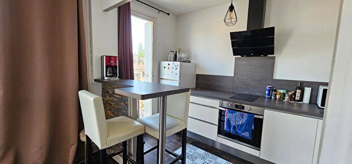 Appartement à louer - Trois Quartiers-Centre Ville, Poitiers - 1 pièce