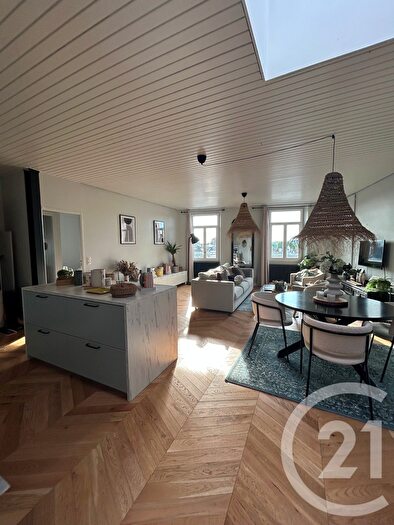 Appartement 2 pièces à louer à Fontainebleau, France, Joffre