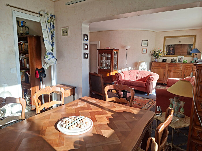 Appartement à vendre - Viroflay, Arcades - 4 pièces - 2 chambres