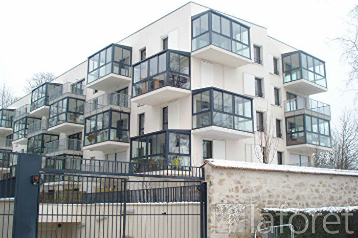 Appartement à louer - Louvres - 4 pièces - 3 chambres