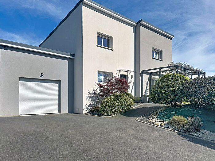 Maison à vendre - Équeurdreville-Hainneville, Prevert - 6 pièces - 4 chambres