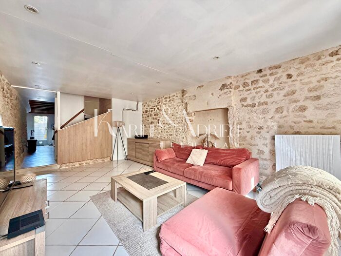 Fontenay-le-Comte, Commerce, Marchoux : Maison 5 pièces à vendre