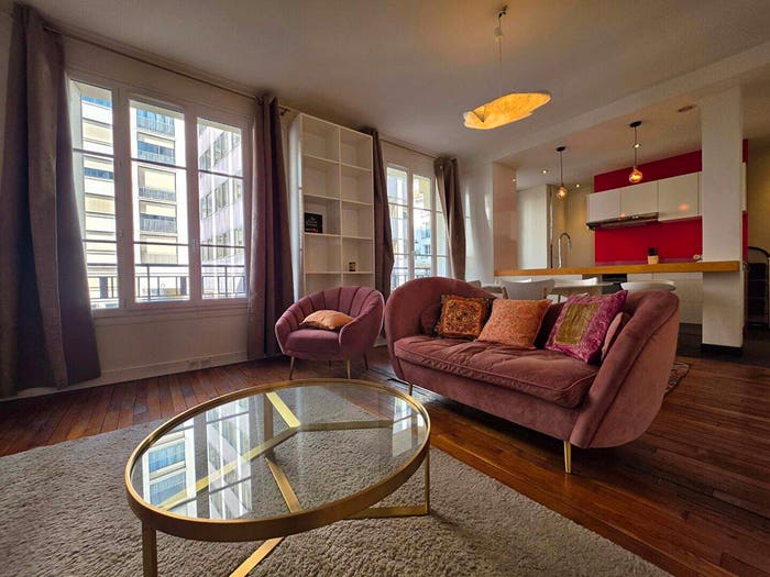 Appartement 2 pièces à louer à Violet Commerce, Paris 15ème arrondissement