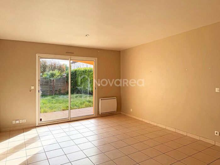 Appartement à vendre - Billère, Centre-ville - 3 pièces - 2 chambres