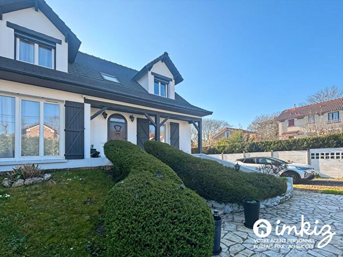 Maison à vendre - Draveil, Champrosay - 9 pièces - 6 chambres