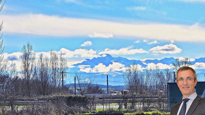 Maison à vendre - Saint-Élix-le-Château - 4 pièces - 3 chambres