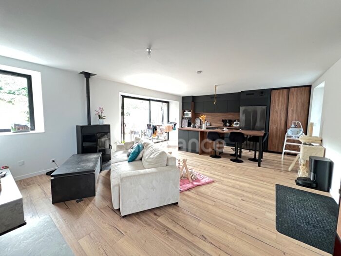 Maison 5 pièces à vendre à Plaintel