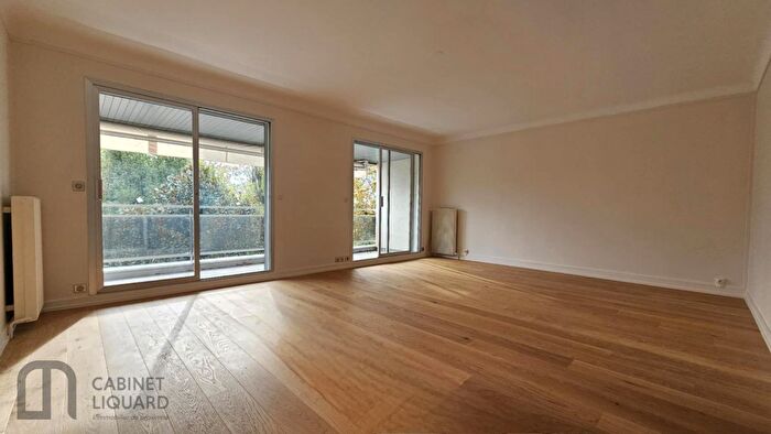 Appartement à louer - Bordeaux, Parc Bordelais - 3 pièces - 2 chambres