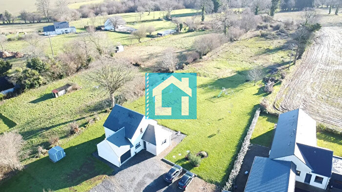 Maison à vendre - Les Chambres - 5 pièces - 4 chambres