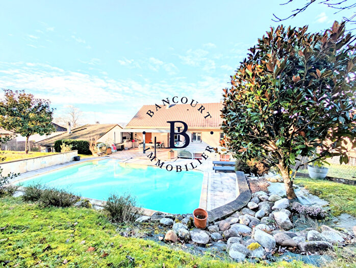 Maison à vendre - Brive-la-Gaillarde, Le Rocher Coupé, Breuil, Malecroix - 7 pièces - 6 chambres