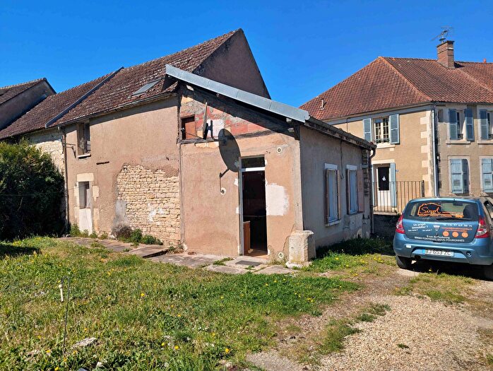 Maison 3 pièces à vendre à Bazarnes