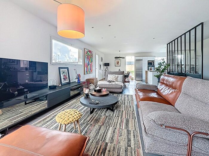 Maison à vendre - Luc-la-Primaube - 5 pièces - 4 chambres