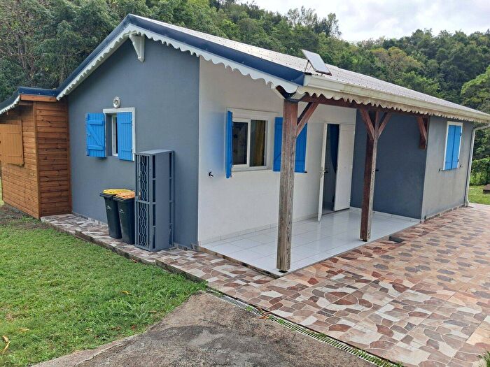 Maison à louer - Les Abymes - 3 pièces - 2 chambres