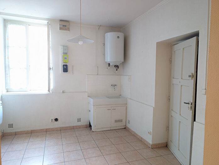 Appartement 1 pièce à vendre à Sain-Bel