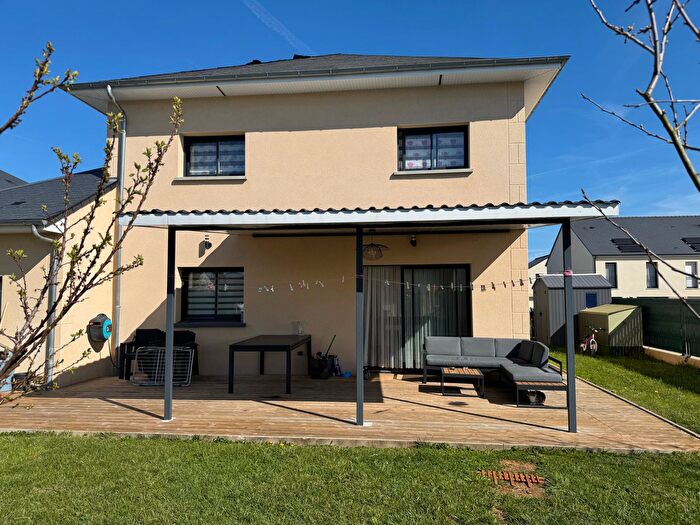 Maison à vendre - Changé - 5 pièces - 4 chambres