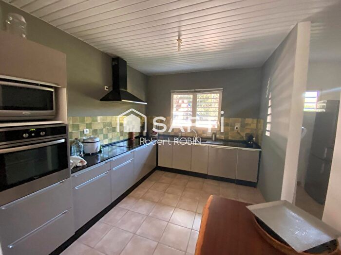 Matoury : Maison 3 pièces à vendre
