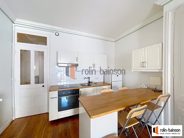Appartement 3 pièces à vendre à Villeurbanne, Charmettes