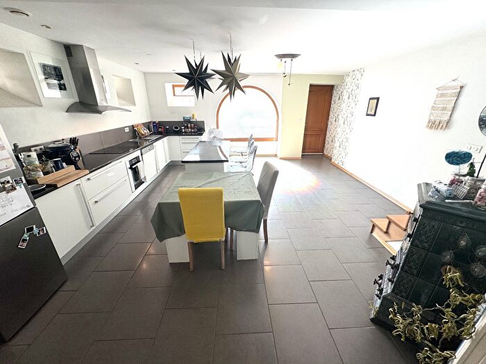 Maison à vendre - Soultz-Haut-Rhin - 6 pièces - 3 chambres