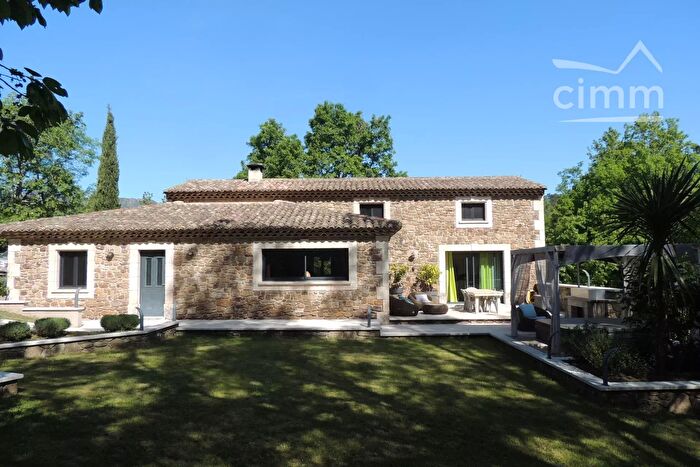 Jaujac - Maison 6 pièces à vendre