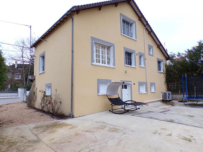 Maison à vendre - Vierzon, Colombier, Cité scolaire - 4 pièces - 3 chambres