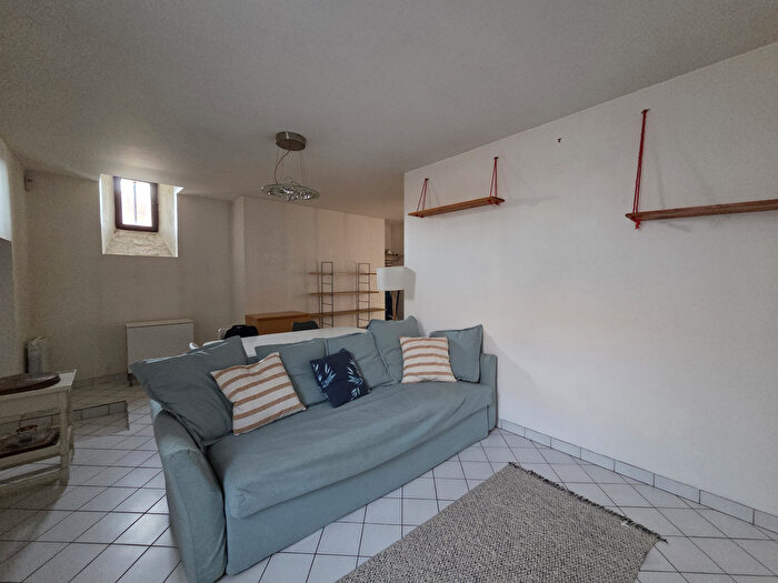 Appartement à louer - Troyes, Cathédrale - 2 pièces - 1 chambre