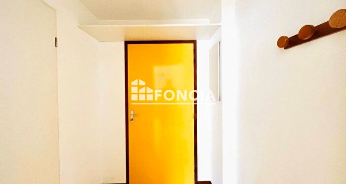 Bizillon-Centre Deux, Saint-Étienne - Appartement 1 pièce à louer