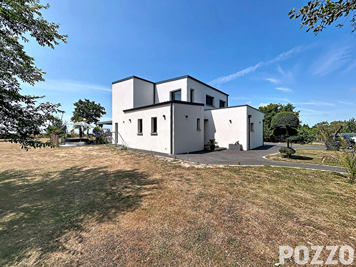 Maison 6 pièces à vendre - Saint-Planchers