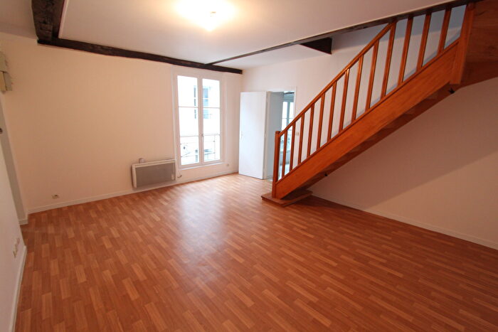 Appartement 3 pièces à Versailles, Notre Dame, à louer