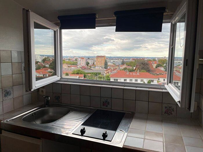 Appartement 1 pièce à louer - Bron Centre-Le Rafour