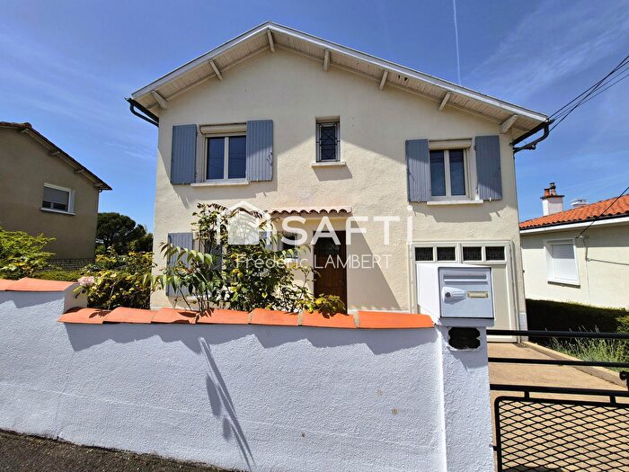 Niort, Champclairot, Goise, Champommier : Maison 5 pièces à vendre