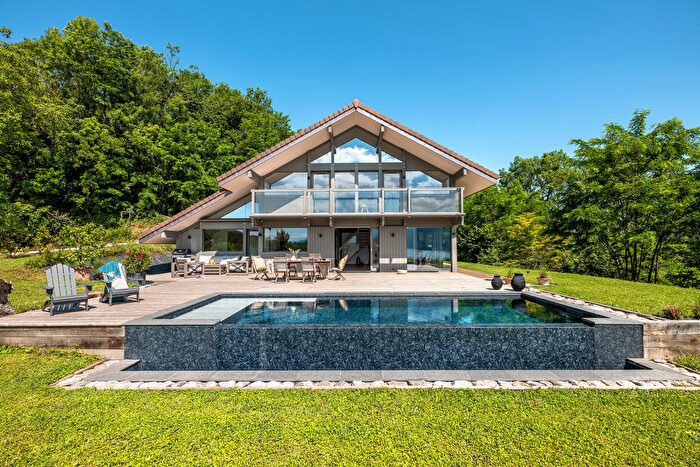 Maison à vendre - Échenevex - 5 pièces - 4 chambres