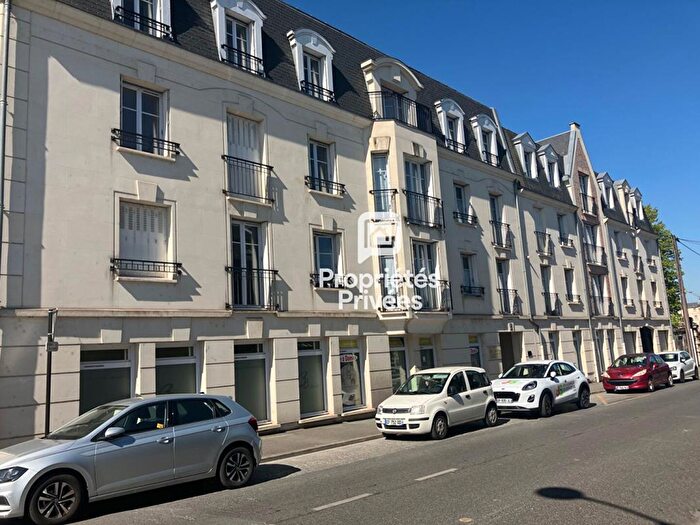 Appartement 4 pièces à Soissons, Centre-ville, à vendre