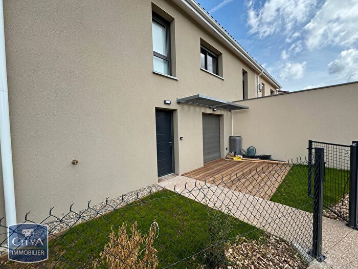 Maison à vendre - Vaulx-en-Velin, Village - 3 pièces - 2 chambres