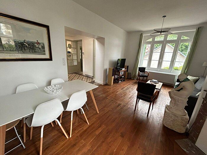 Maison 5 pièces à louer à Vivonne
