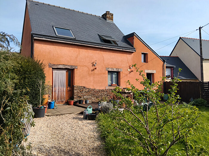 Maison à vendre - Pleugueneuc - 4 pièces - 2 chambres