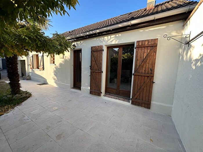 Maison 6 pièces à vendre à Issou
