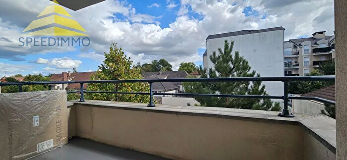 Appartement à vendre - Quincy-sous-Sénart - 3 pièces - 2 chambres