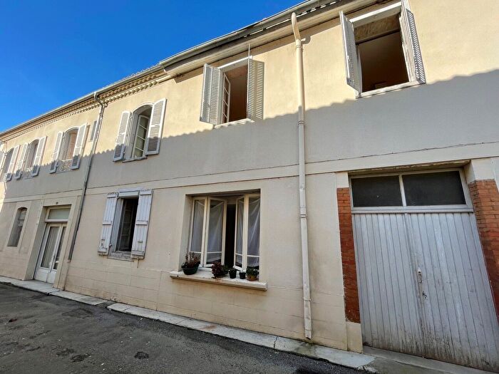 Maison à vendre - Lalanne-Arqué - 9 pièces - 6 chambres